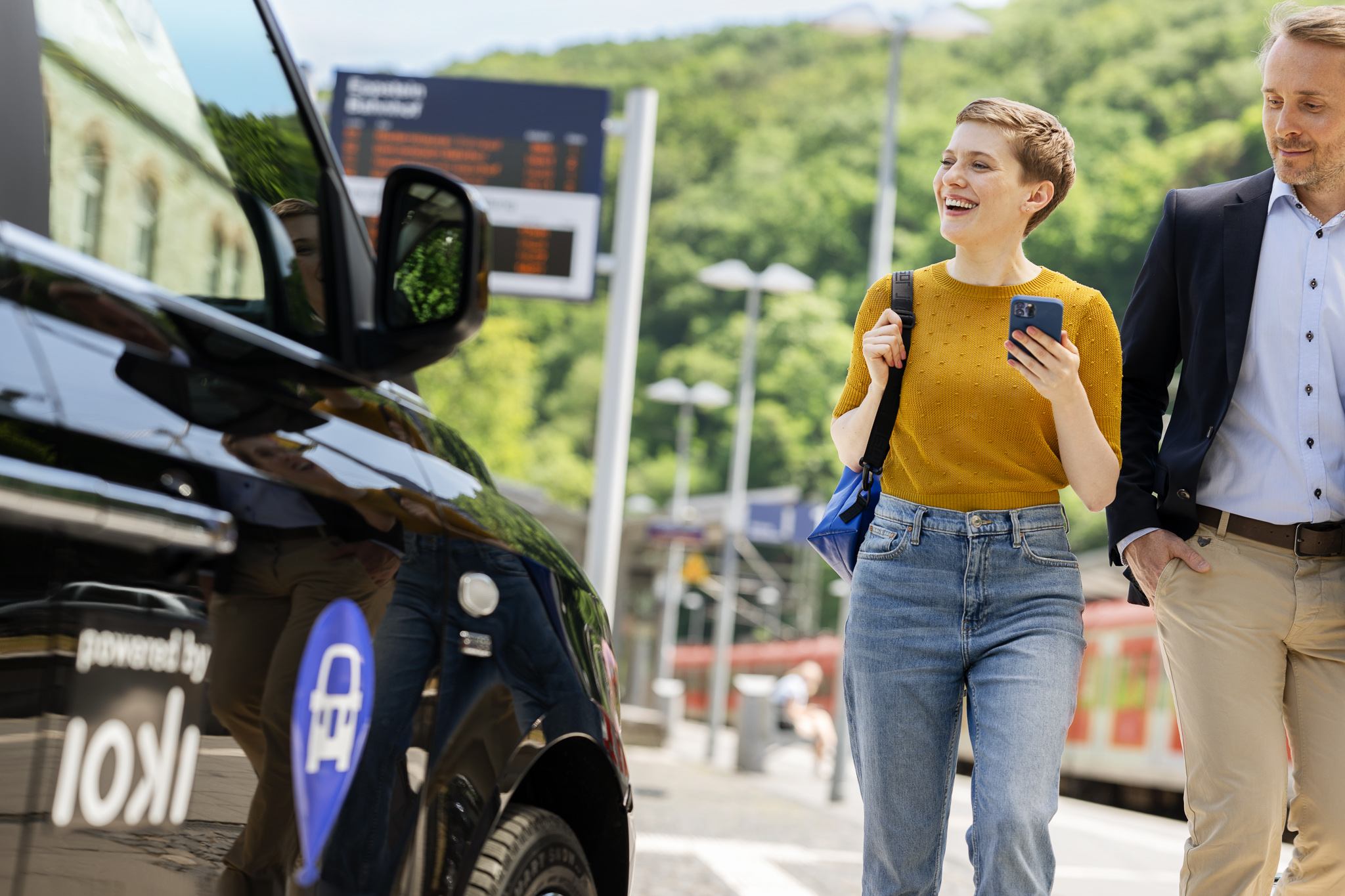 Erfolgreich von Tür zu Tür: Mehr als 5 Millionen Fahrgäste nutzen On ...